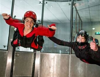 Simulateur de Chute Libre Indoor : Parachutisme en Soufflerie